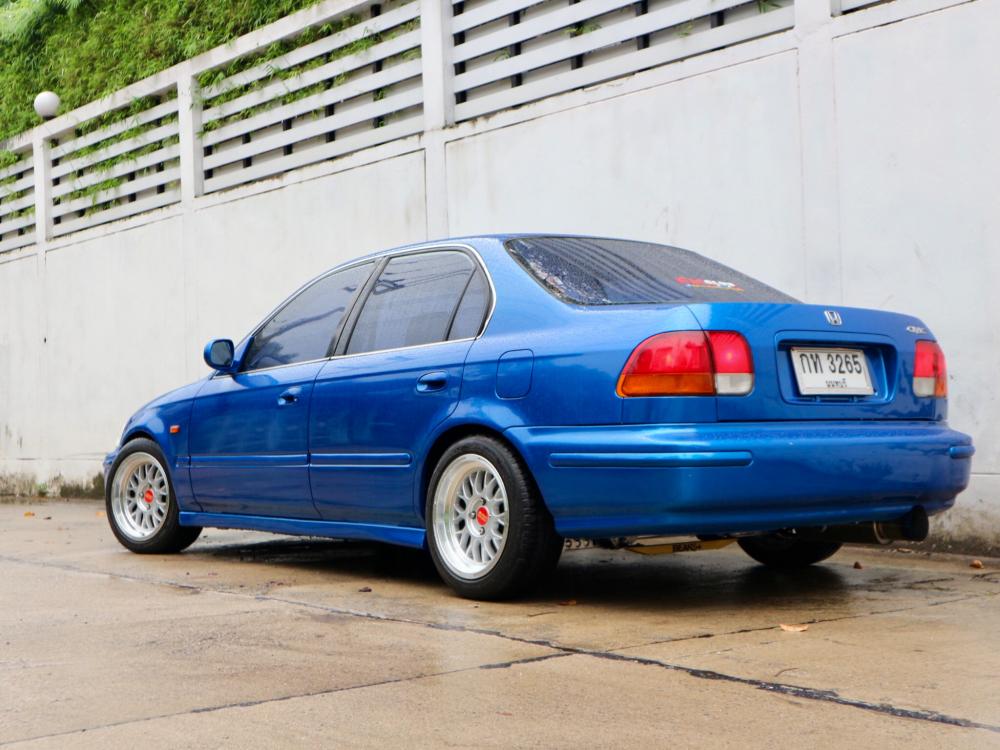 1996 Honda CIVIC Type R sedan 10593573