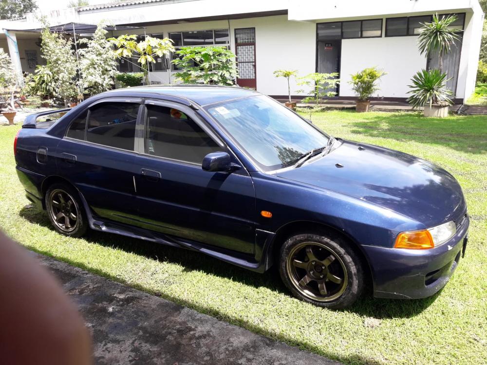 Mitsubishi LANCER 1997 sedan 13731383