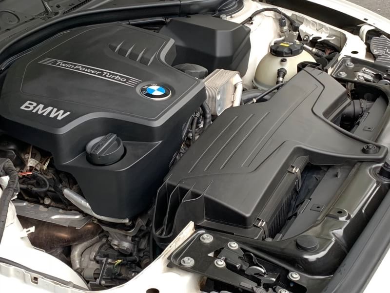 BMW SERIES 220i 2016 17023102