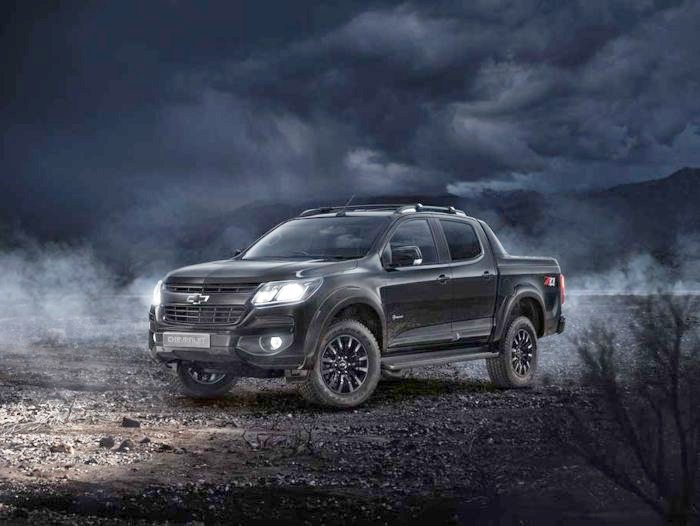 รีวิว Chevrolet Colorado Midnight Edition chobrod.com