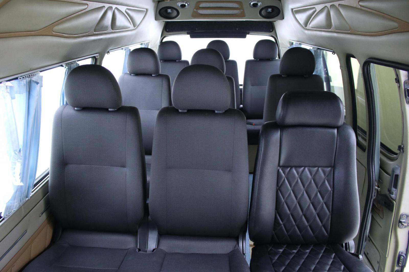 1996 Toyota HIACE GL van 19270422