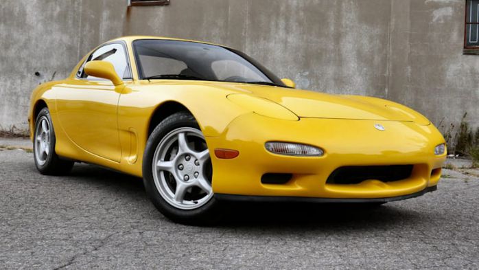 ซื้อขายรถ Mazda RX-7 มือสอง รถบ้านเจ้าของขายเอง ราคาดีที่สุดในประเทศไทย