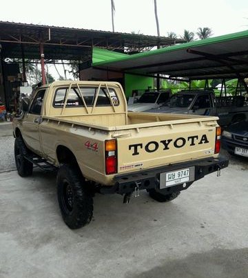 TOYOTA LN 1982 สภาพดี 7373671