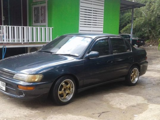 1996 Toyota COROLLA sedan 9210403