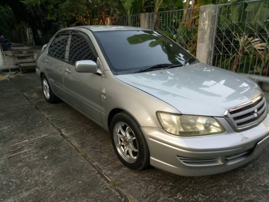 2004 Mitsubishi LANCER Cedia sedan 9918582