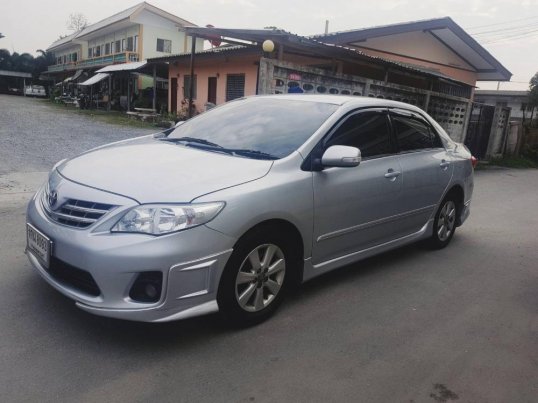 Toyota Altis 2013 sedan 9945823