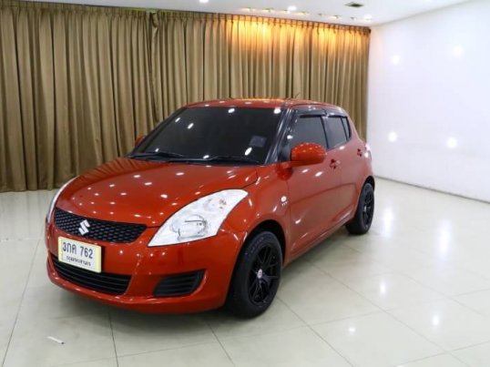 2014 Suzuki Swift GL hatchback 10133802