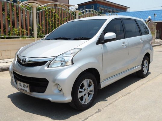 2012 Toyota AVANZA S 10549042