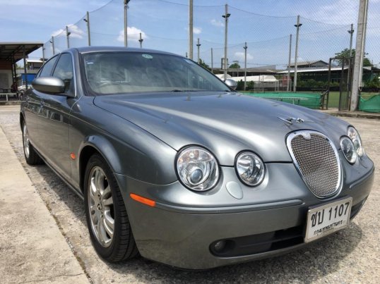 2007 Jaguar S-Type R sedan 11818822
