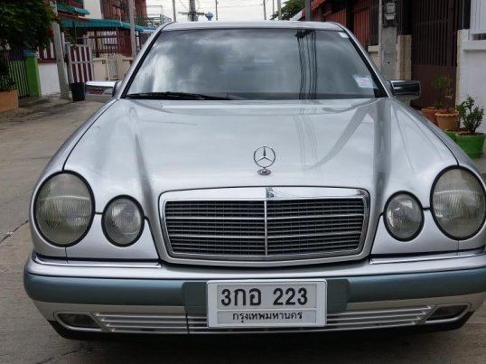 1996 Mercedes-Benz E230 Elegance 12883583