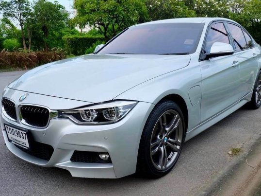 BMW F30 330i ปี 2016. 13806102