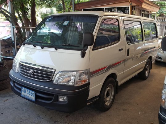 2002 Toyota HIACE Economy van 15135003