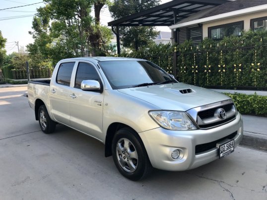 2010 Toyota HILUX VIGO D4D pickup 17741592