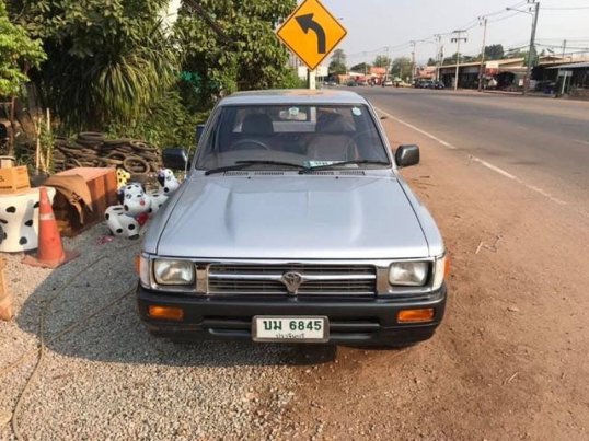 1995 TOYOTA Hilux Mighty-X สภาพดี 17834961