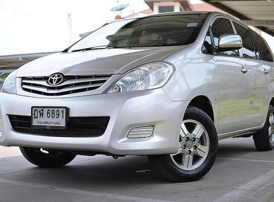 2011 TOYOTA Innova รับประกันใช้ดี 18296001