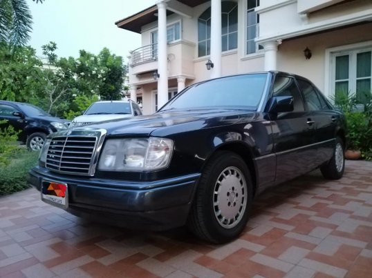 1993 Mercedes-Benz 300E W124 Classic sedan 18455342