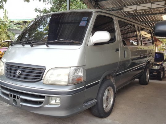 2004 Toyota Super Custom van 18509043
