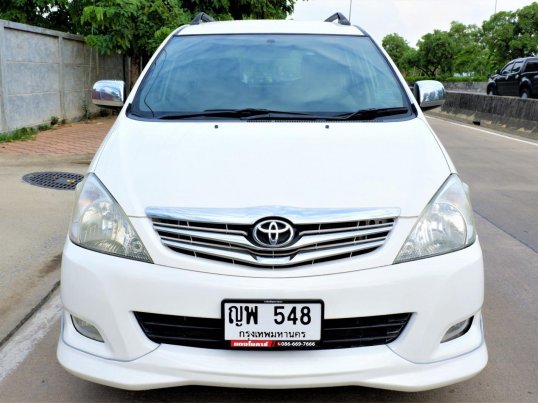 2011 Toyota Innova V suv 18554932