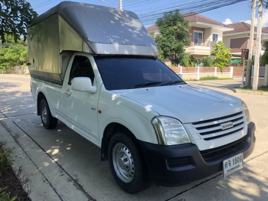 2005 Isuzu D-MAX 05-08 truck 18688172