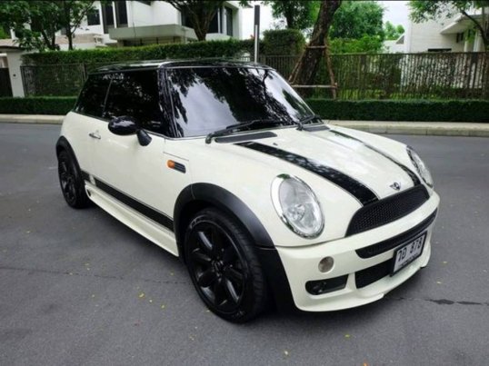 2004 Mini Cooper R50 hatchback 18849692