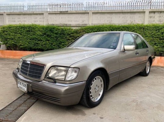 1998 Mercedes-Benz S280 W220 sedan 19042452