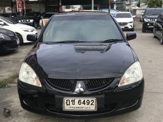 2004 Mitsubishi LANCER Cedia sedan 19065862