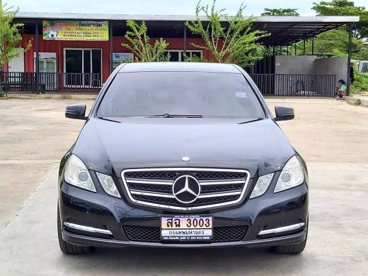 2011 Mercedes-Benz E250 CGI Blue EFFICIENCY sedan 19200542