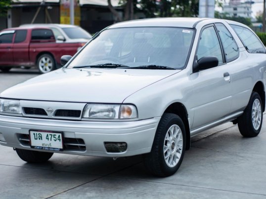 2004 Nissan NV 1.6 Queen Cab SLX pickup 19206462