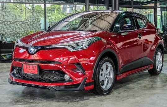 TOYOTA C-HR HV HI 2018. 19309002