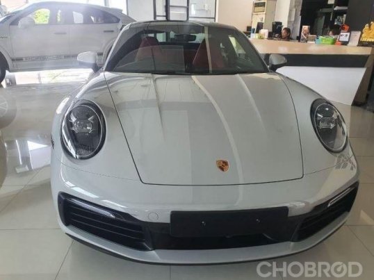 PORSCHE Carrera 992 crayon ใหม่สุดๆ มือเดียว สีเดิมทั้งคัน. 19602892