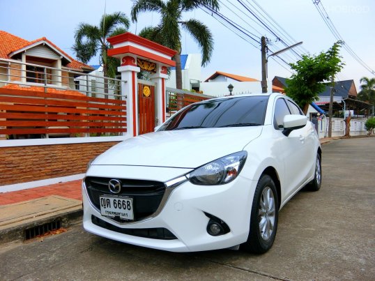 mazda 2 SKY ACTIVE HIGH CONNECT จอทัชสกรีน เครื่อง เบนซิล 1.3 วิ่ง 7 ...