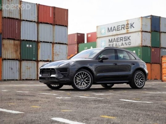 Macan 2.0 turbo Volcano Grey / Black-Red. 20226382