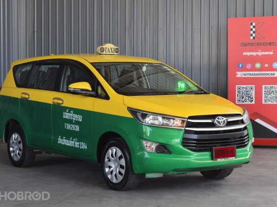 🚗 TAXI INNOVA Crysta E 2.0 2018 22156802