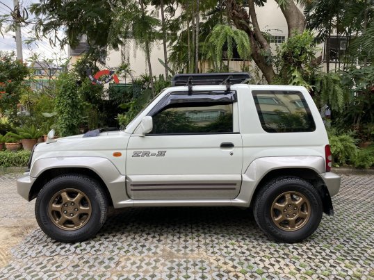 2011 Mitsubishi Pajero Junior 1.1 ZR-II 4WD รถเก๋ง 5 ประตู เจ้าของขาย ...