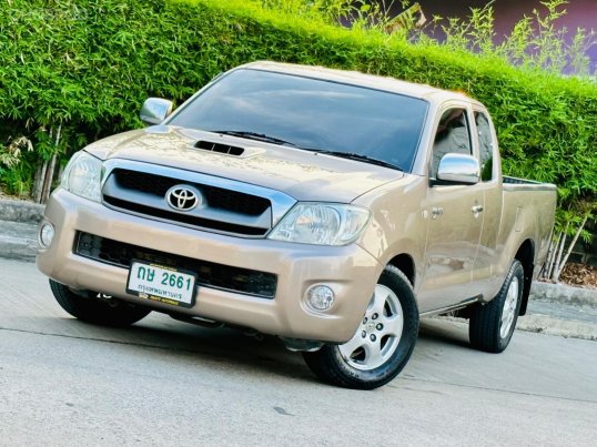 2010 Toyota Hilux Vigo 2.5 E รถกระบะ ฟรีดาวน์ 24007932