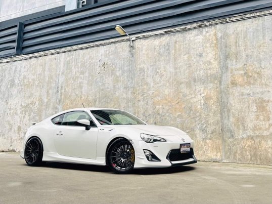 2013 Toyota FT-86 2.0 Top grade AT รถเก๋ง 2 ประตู 24050612
