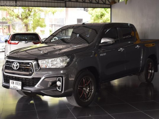 TOYOTA Hilux Revo Double Cab Z Edition 4x2 2.4 J Plus AT ปี2019 สีเทา 4ประตู ตัวเตี้ย ราคาพิเศษ ...