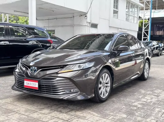 TOYOTA CAMRY 2.5 HYBRID สีGraphite Metallic 24491552