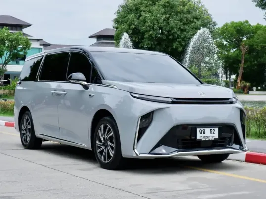 2023 Mg MAXUS 9 90 kWh V SUPER LUXURY MPV รถสภาพดี มีประกัน 24980632